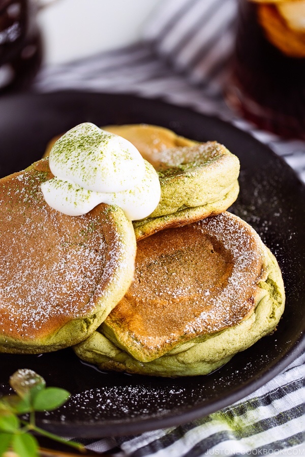 Matcha Souffle Pancake 抹茶スフレパンケーキ By Just One CookBook – Healthy Living ...